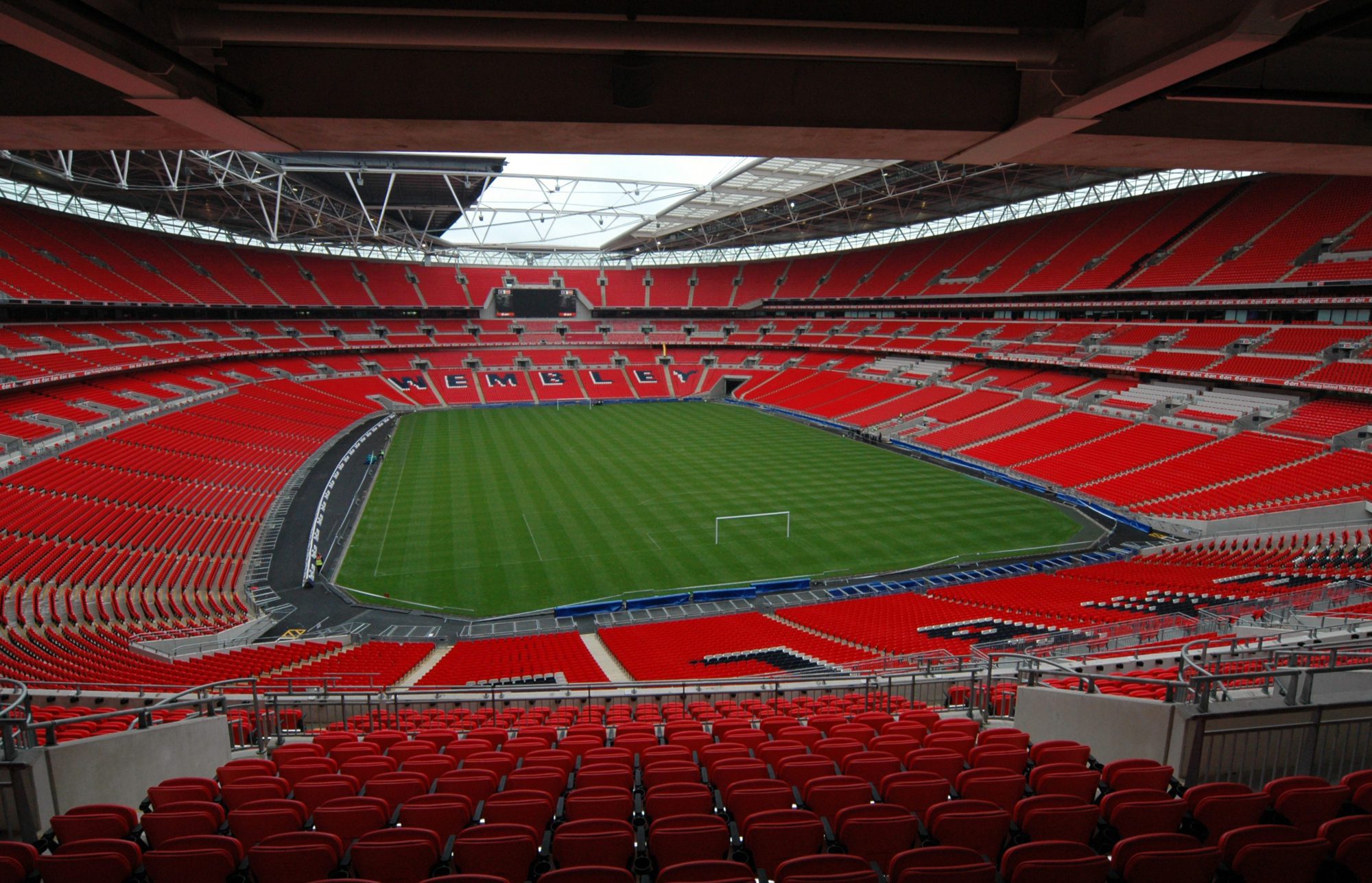 Guía para visitar los estadios de fútbol en Londres - Newlink Education